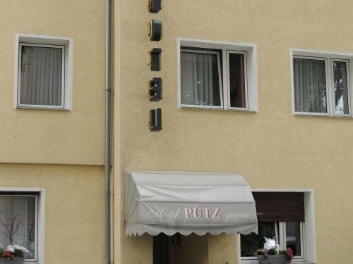 Otel Pütz Garni, Köln, foto