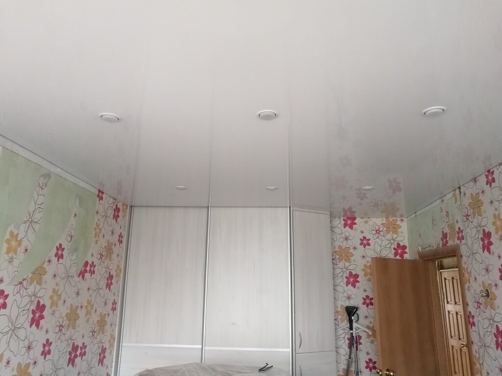 Tavan sistemleri Mat & Glyanec, Kopeysk, foto