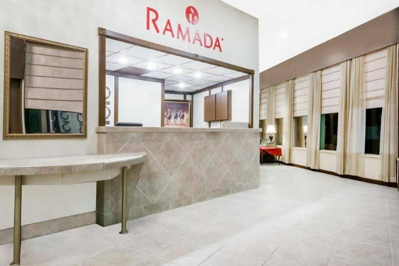 Otel Ramada Conference Center Of Lexington, Lexington, foto