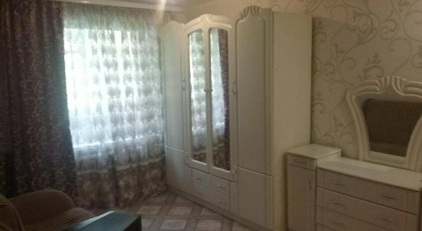 Kısa süreli konaklama 1komn. na Shkol'noi. 46a, Zaporoje, foto