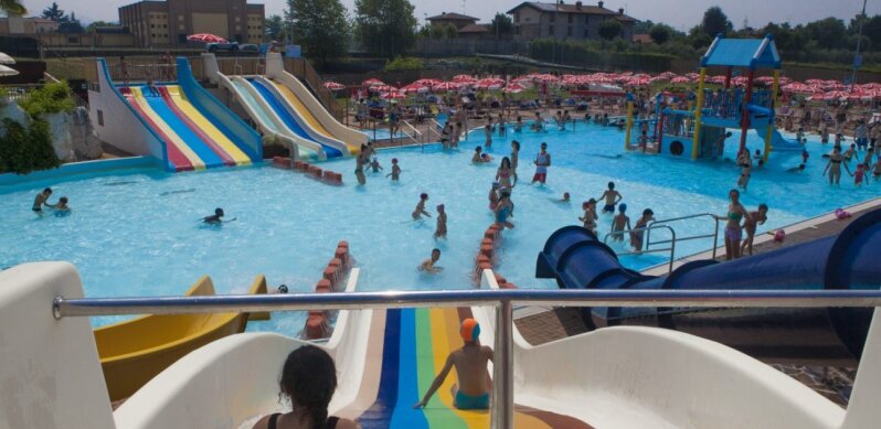 Lunapark Acquasplash Franciacorta, Lombardiya, foto