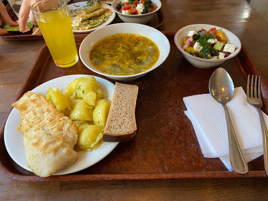Kantin, yemekhane Столовая, Alupka, foto