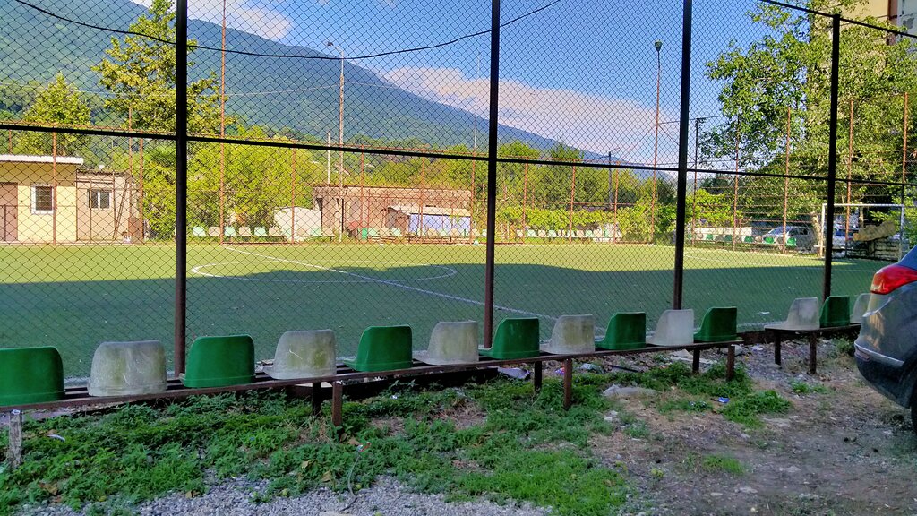Spor alanı Футбольное поле, Gagra, foto