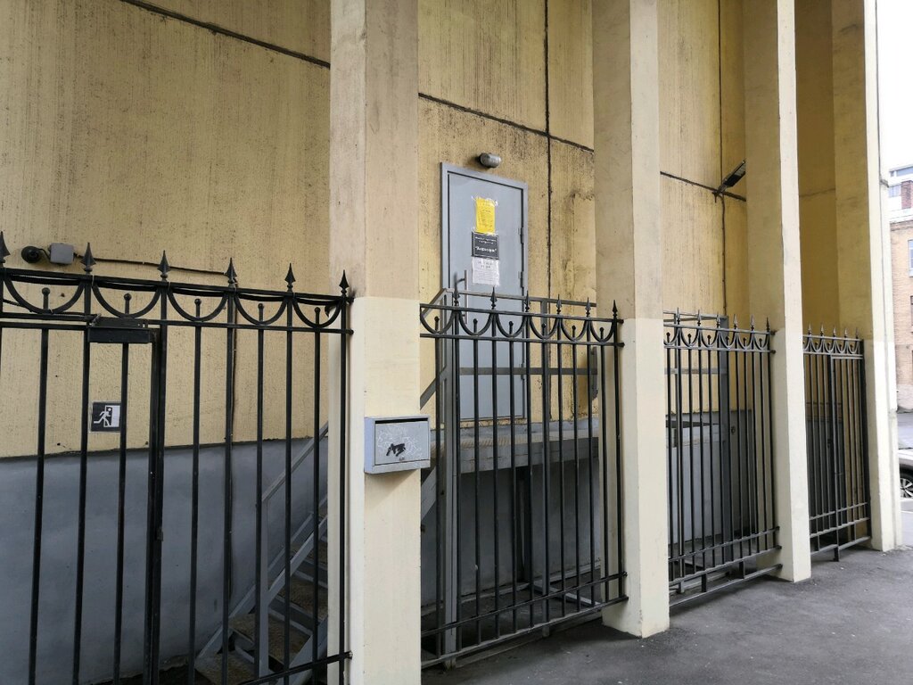 Konut servisleri kuruluşları Zhilkomservis, Saint‑Petersburg, foto