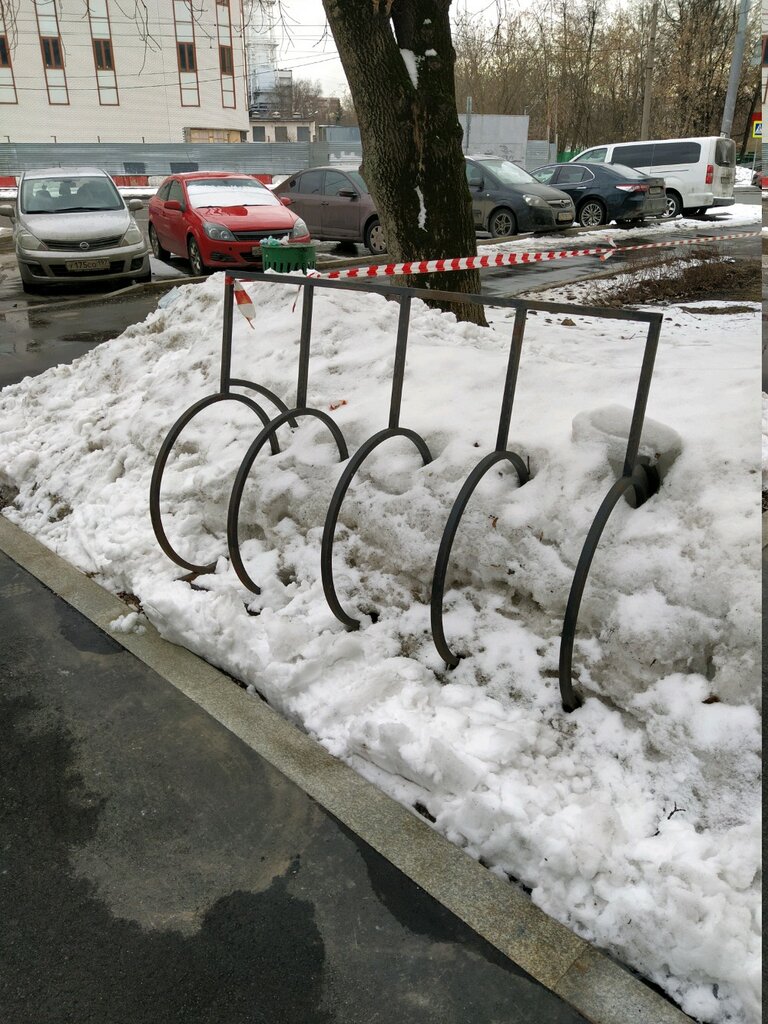 Bisiklet park yerleri Велопарковка, Moskova, foto