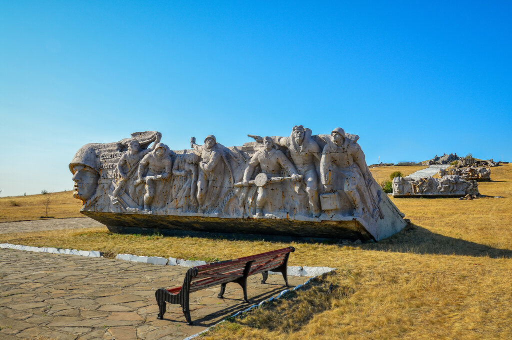 Anıt, heykel Советской пехоте - слава, Donetsk Bölgesi, foto