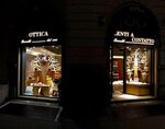 Ottica Buratti dal 1938 (Piazza Virgilio No:4), optik cihazlar ve ekipmanlar  Milano'dan