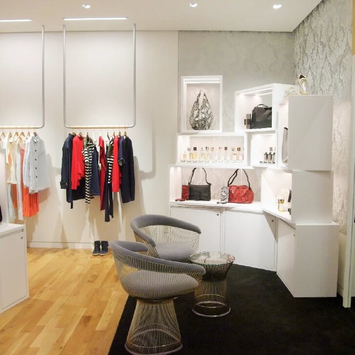 Giyim mağazası Maison Margiela Tokyo Ginza Six, Tokyo, foto