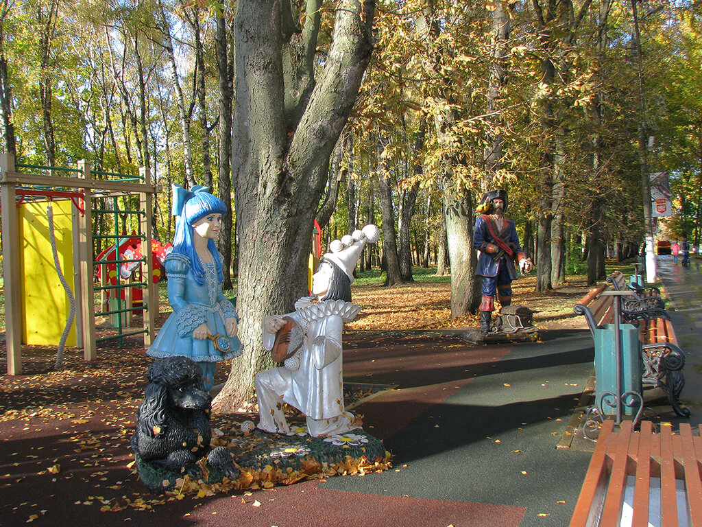 Oyun alanı Playground, Tula, foto