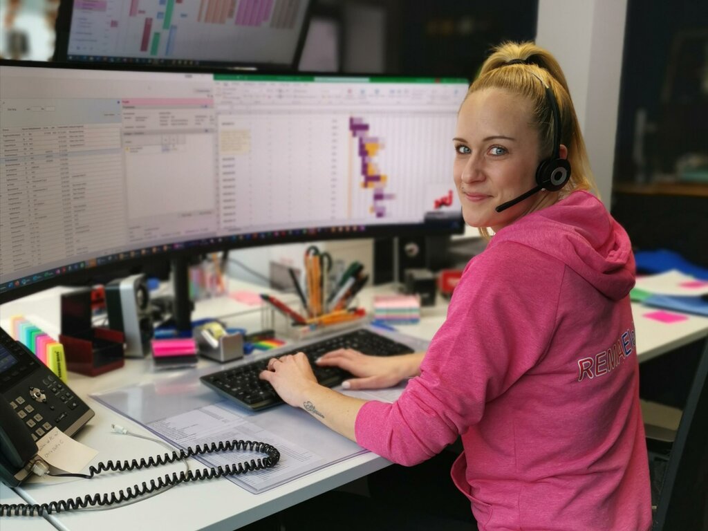 Telekomünikasyon ekipmanları Rema Elektro AG, Tsurikh, foto