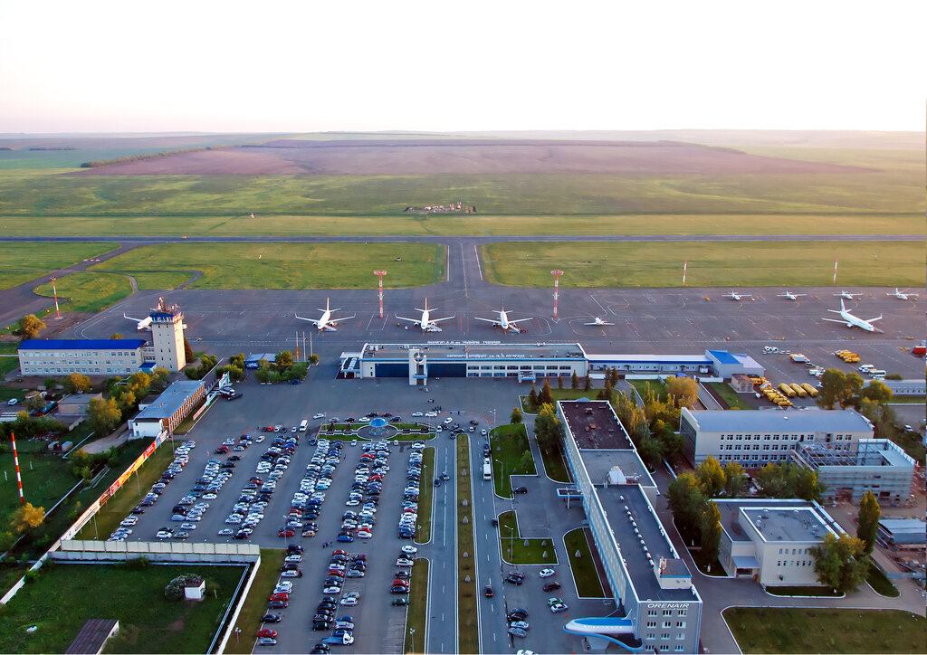 Sınır kapısı Воздушный пункт пропуска Оренбург-2, Orenburgskaya oblastı, foto