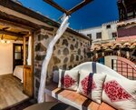 Albergo Diffuso Mannois (Sardinia, Nuoro, Via Lamarmora, 4), otel