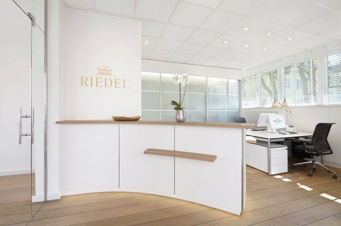 Emlak ofisi Riedel Immobilien GmbH, Münih, foto