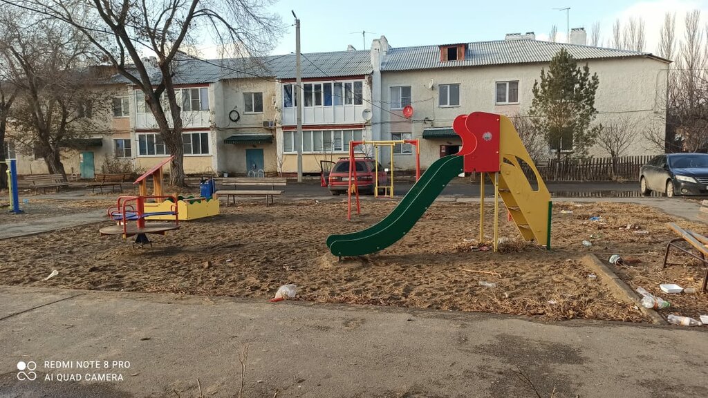 Oyun alanı Playground, Astrahanskaya oblastı, foto