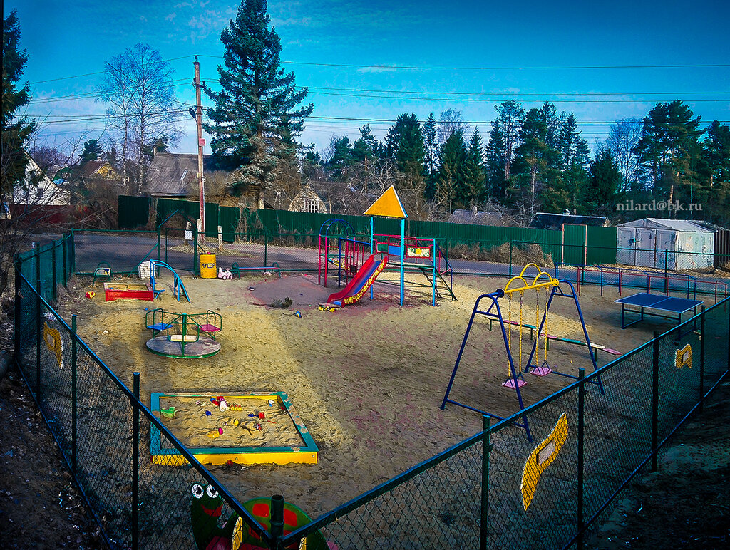 Oyun alanı Playground, Saint‑Petersburg ve Leningradskaya oblastı, foto