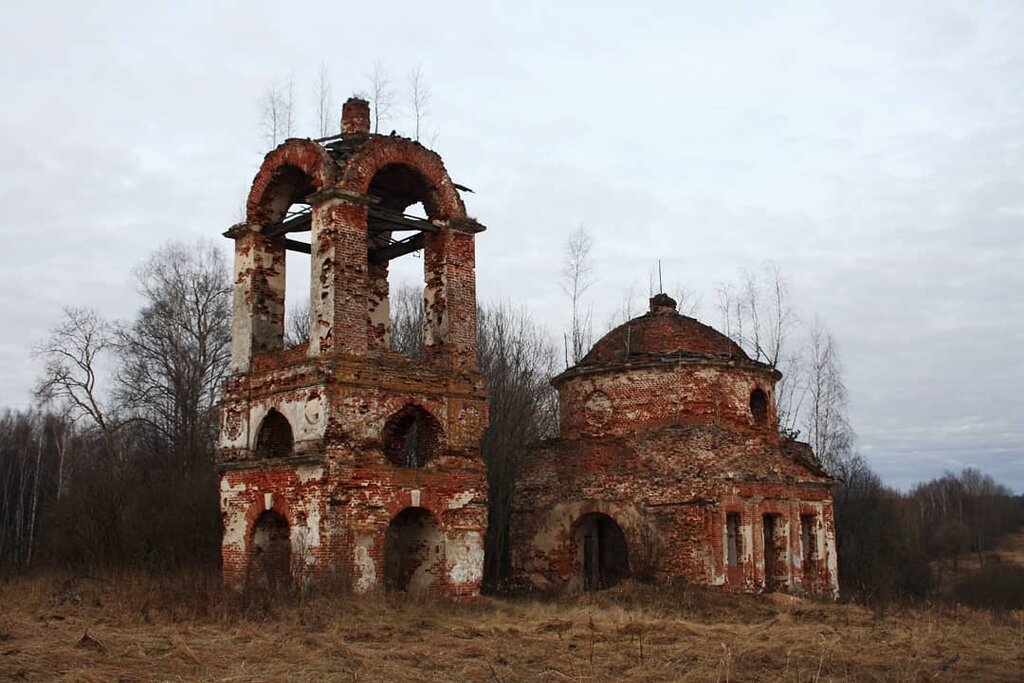 Ortodoks kiliseleri Church of St. Nicholas the Wonderworker, Vladimirskaya oblastı, foto