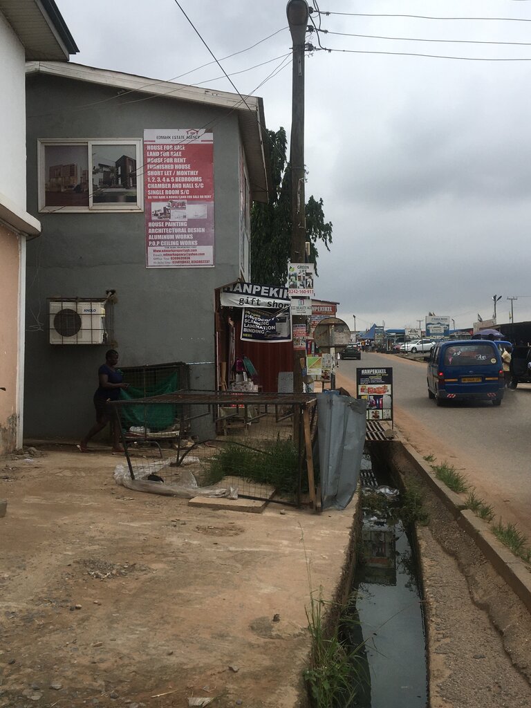 Emlak geliştirme Edmark estate agency, Dünya, foto