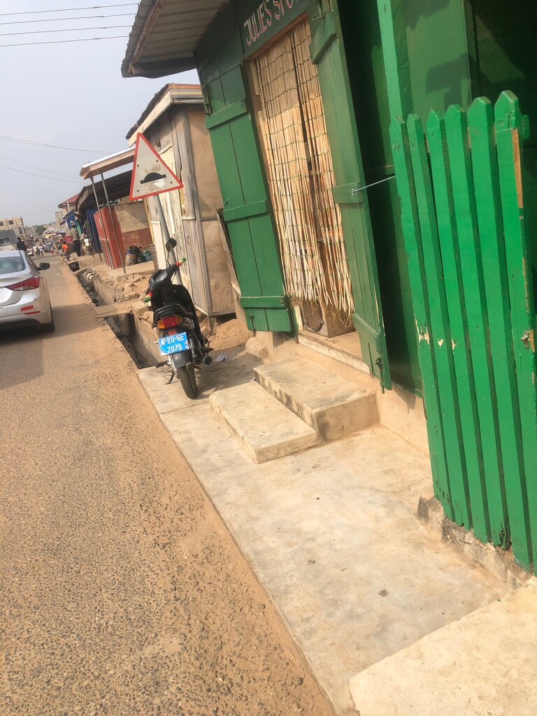 Bar Julies spot, Dünya, foto