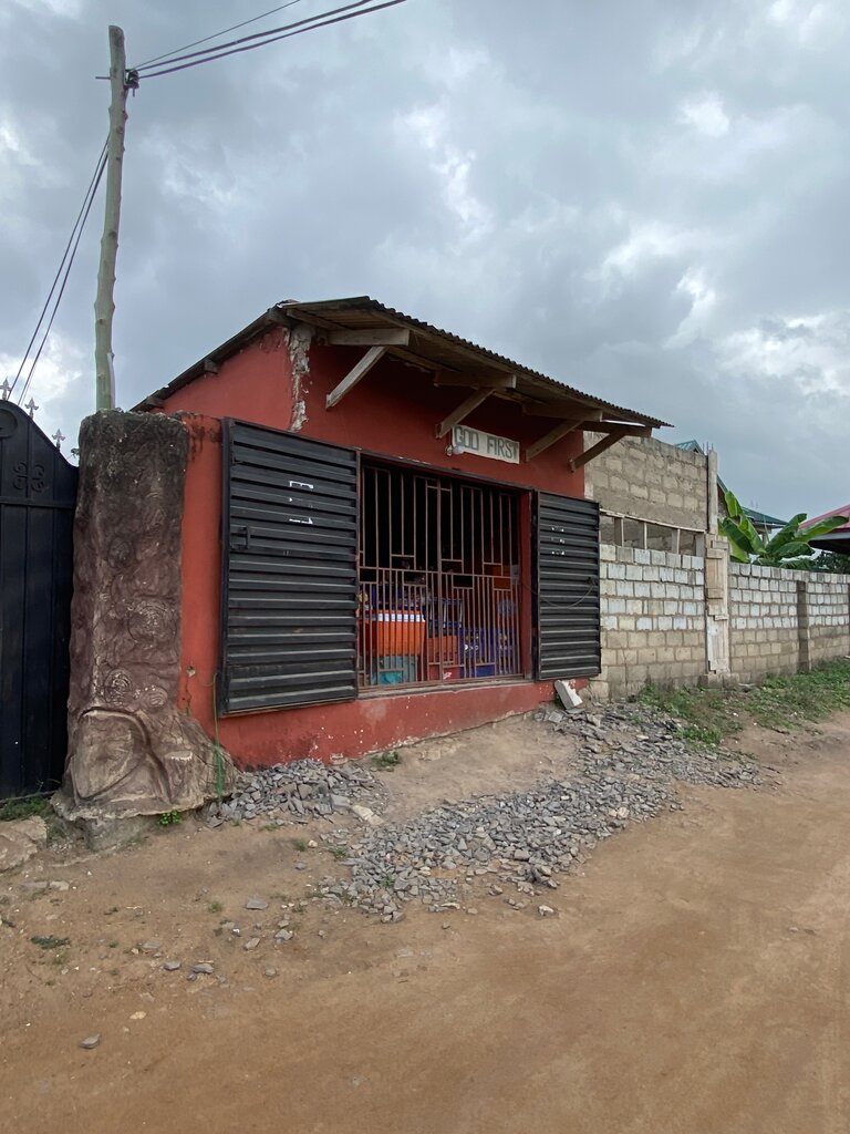 Market God First Store, Dünya, foto