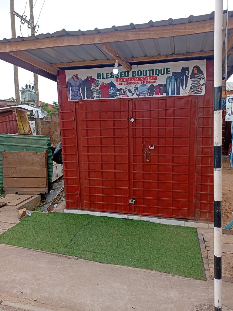 Giyim mağazası Blessed boutique, Dünya, foto