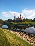 Святой источник в честь иконы Божьей Матери Живоносный источник (Novgorod Region, Shimskoye gorodskoye poseleniye), pınar, çay  Novgorodskaya oblastından