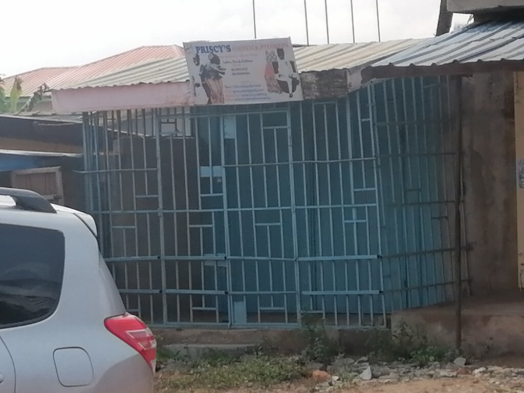 Terziler Priscy's Clothing, Akra, foto