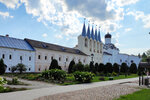 Архиерейский корпус (Tikhvinskaya ulitsa No:1с5), turistik yerler  Tixvin'den