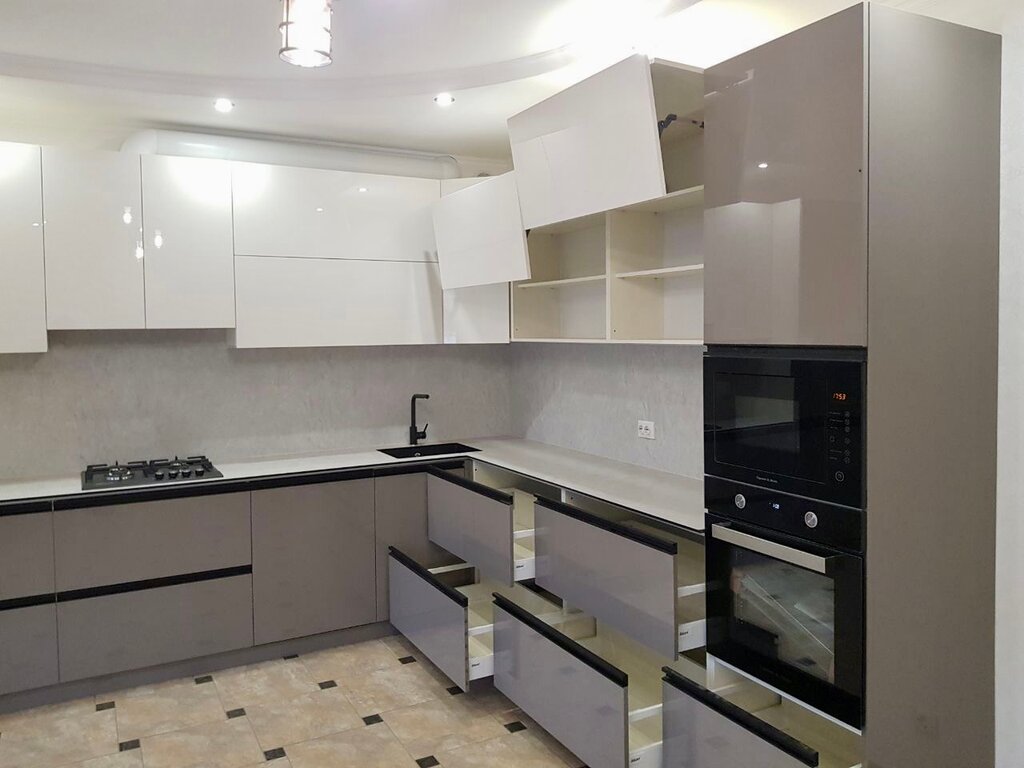 Özel mobilya yapımı Sfera Mebeli, Adıge Cumhuriyeti, foto