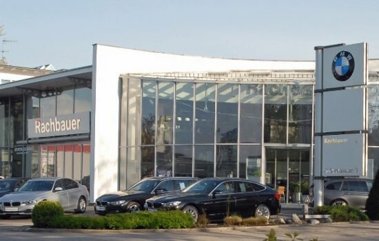 Otomobil satış galerileri BMW Autohaus Rachbauer GmbH, Yukarı Avusturya, foto