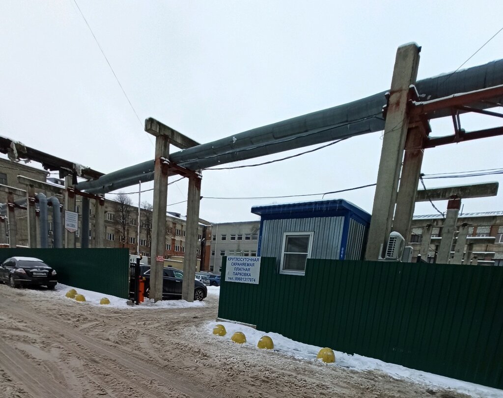 Otoparklar Car park, Voronej, foto