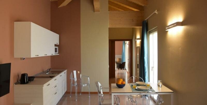 Huzurevi, bakımevi Centro Residenziale San Lorenzo, Lombardiya, foto