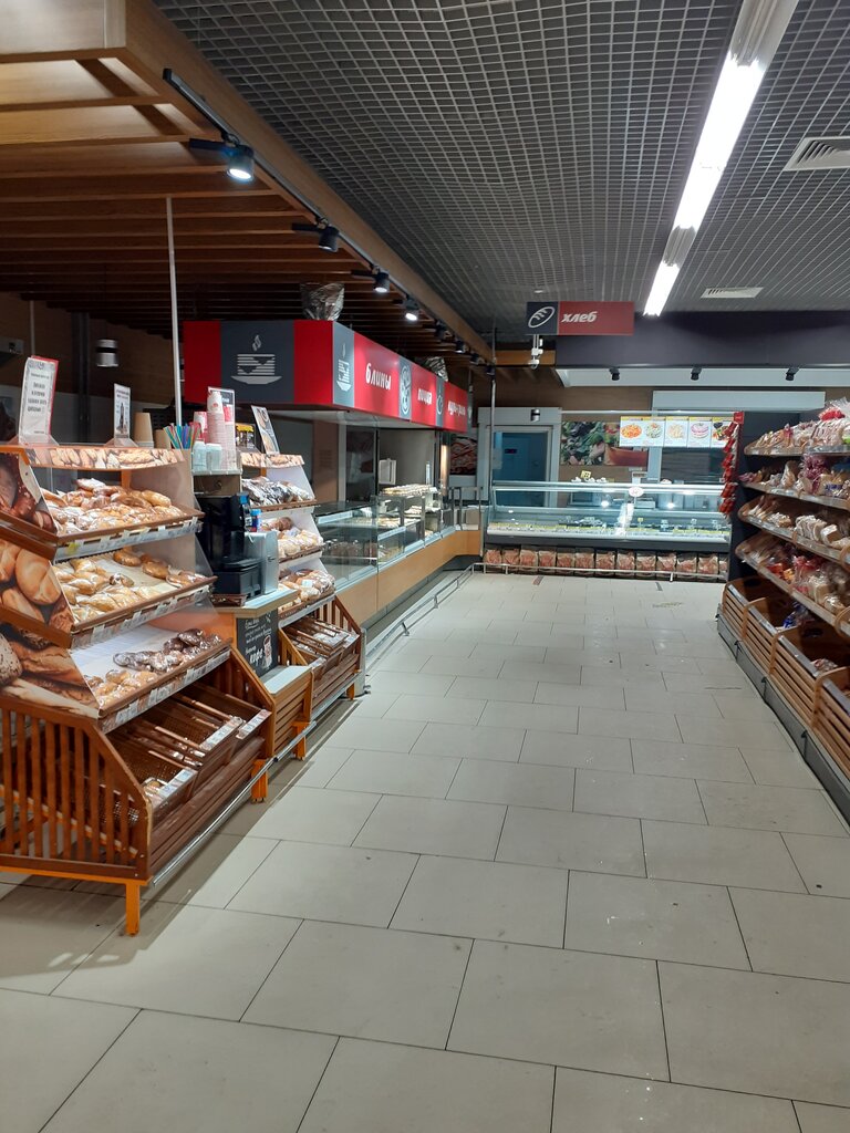 Süpermarket Universam Gorozhanka, Novosibirsk, foto