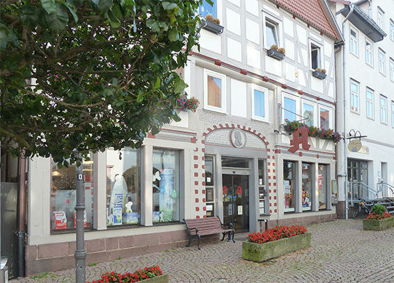 Eczaneler Löwen-Apotheke, Hesse, foto