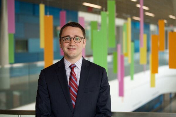 Ruh ve sinir hastalıkları hastaneleri Michael DiSano, Md, Ohio Eyaleti, foto