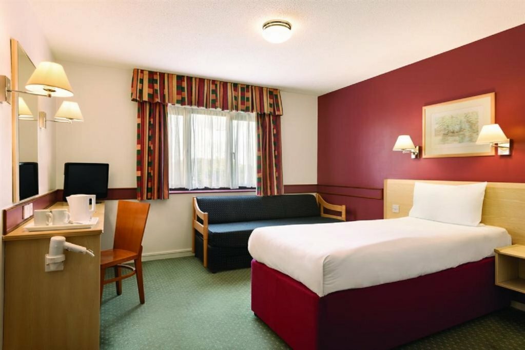 Otel Days Inn by Wyndham Bradford M62, İngiltere, foto
