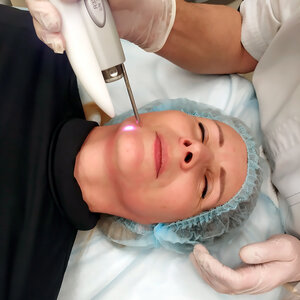 GynecoLase (Slavy Avenue No:51), tıp merkezleri ve klinikler  Saint‑Petersburg'dan