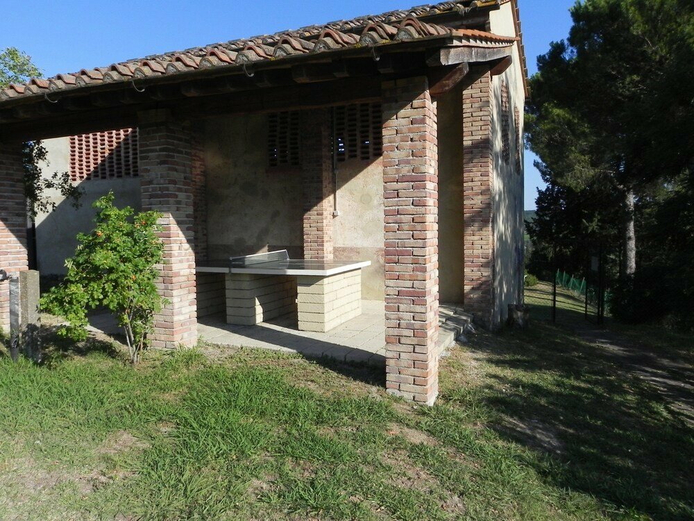 Otel Agriturismo le Ginestruzze, , foto