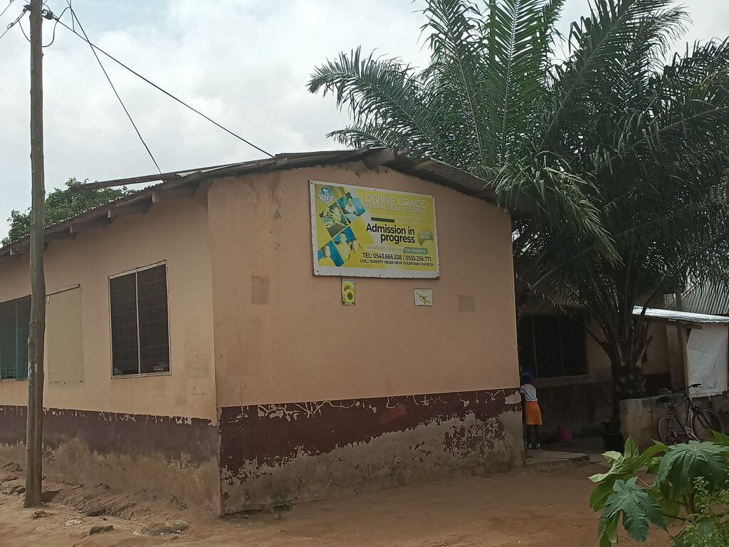 Ortaokul Divine grace international school, Dünya, foto