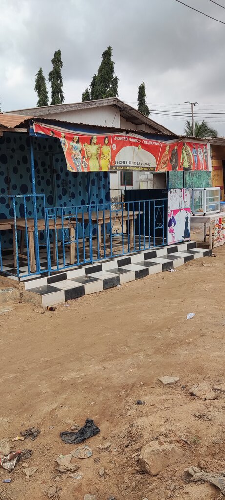 Moda evleri Annointed Hands Collection, Dünya, foto