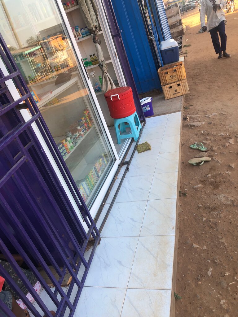 Eczaneler Molly, Dünya, foto