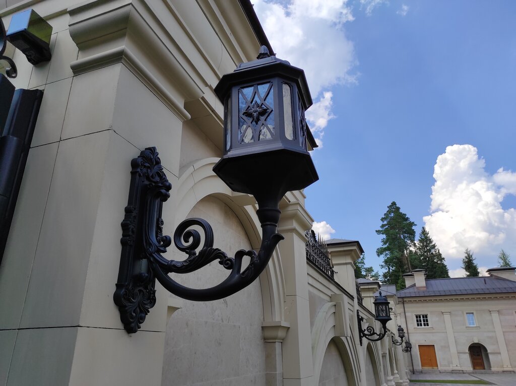 Lamba ve avize mağazaları Svet Night, Mytişçi, foto