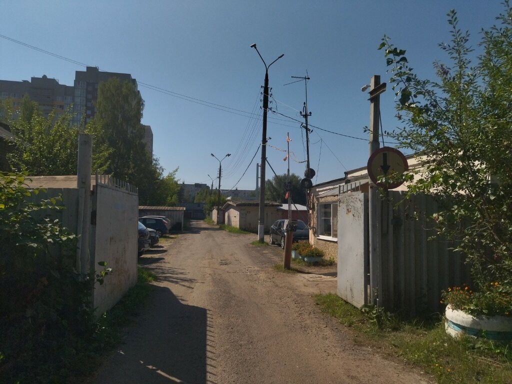 Garajlar Avtokooperativ № 1 Zavolzhskogo rayona, Tver, foto
