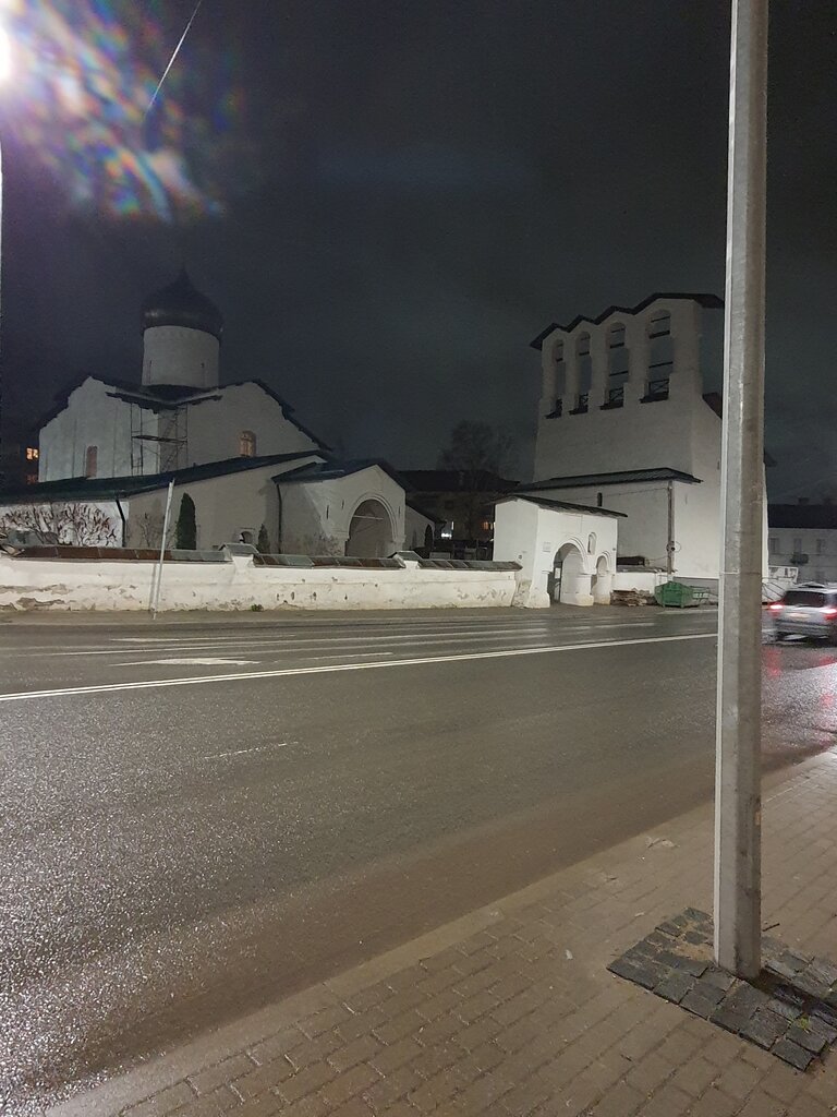 Ortodoks kiliseleri Tserkov Kosmy i Damiana, Pskov, foto