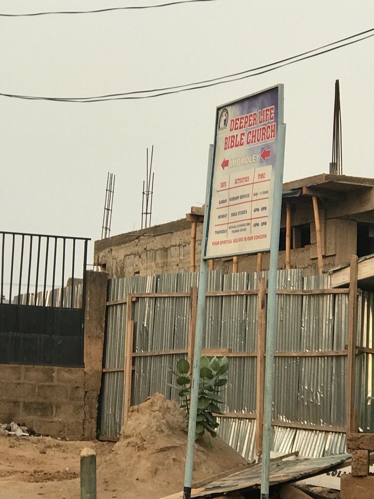 Dini dernekler Deeper Life Chapel, Dünya, foto