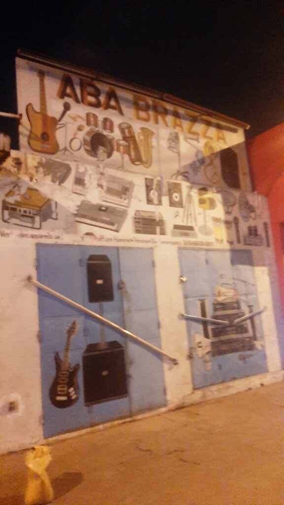 Enstrüman mağazaları Aba Vrazza, Brazzaville, foto
