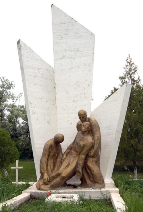 Anıt, heykel Братская могила, Causeni Bölgesi, foto