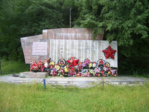 Мемориал Великой Отечественной войны (Chelyabinsk Region, Ashinskiy munitsipalny okrug, Simskoye gorodskoye poseleniye), anıt, heykel  Çeliabinskaya oblastından