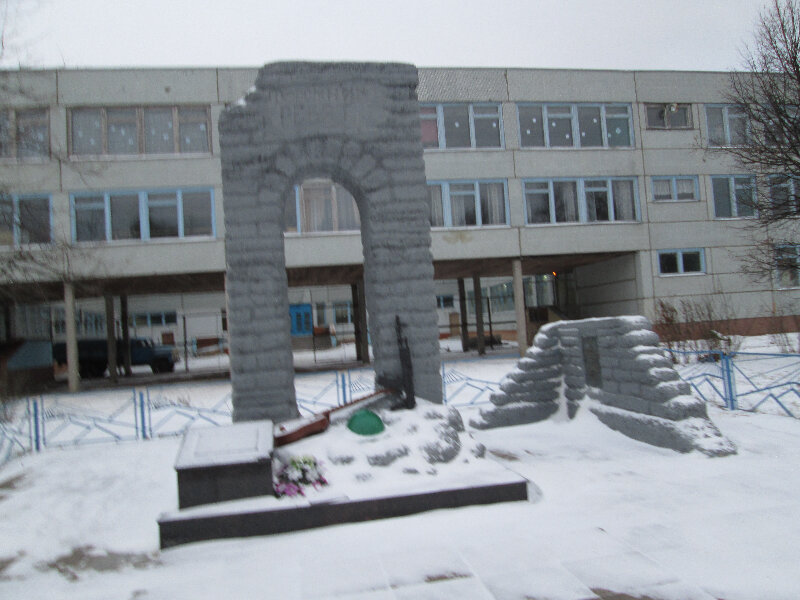 Anıt, heykel Воинам-афганцам, Çuvaşya, foto