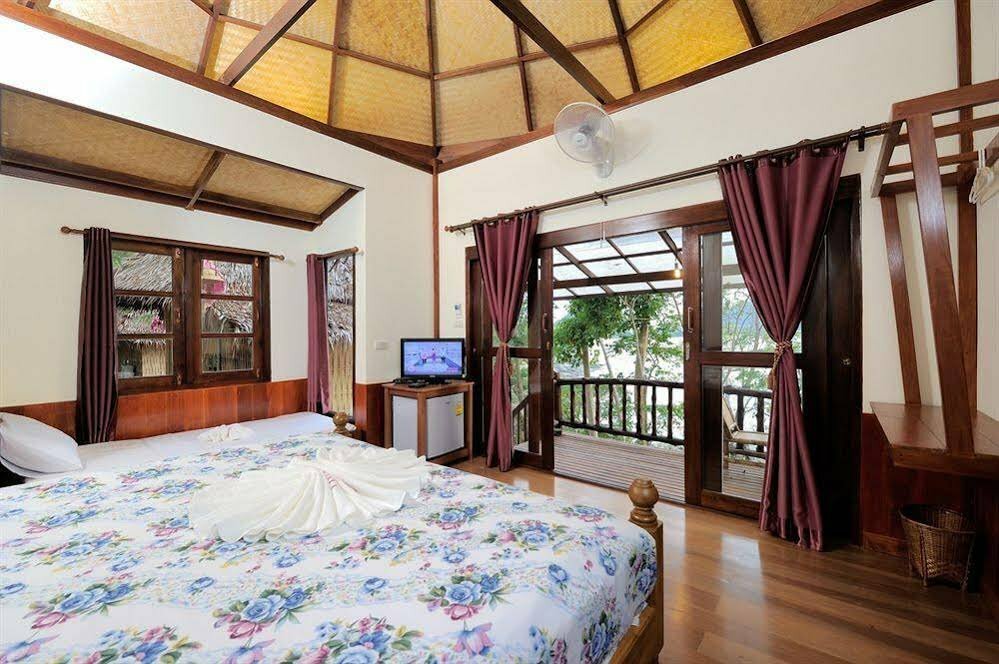 Otel Sunwaree Phi Phi Resort, Dünya, foto