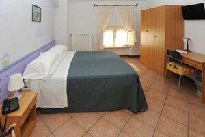 Hotel Marina (Tuscany, Pistoia, Montecatini-Terme, Via Felice Cavallotti), otel